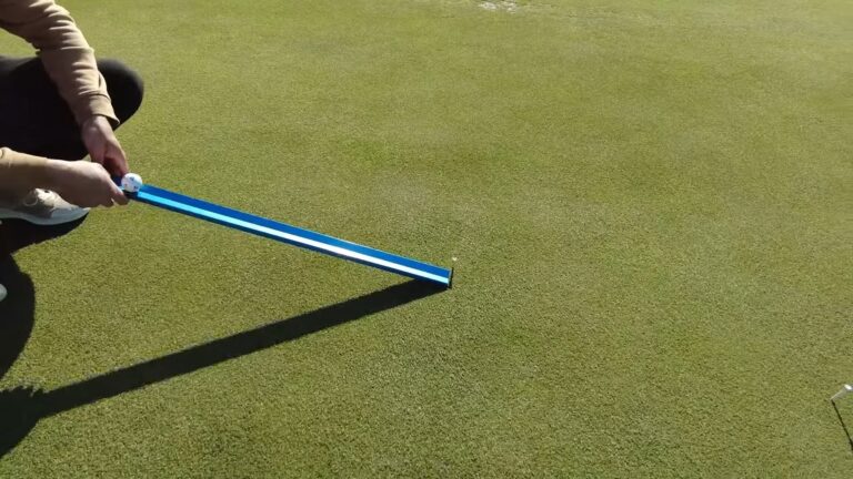 What is a stimpmeter and how does it work? A Golfer's Best Friend